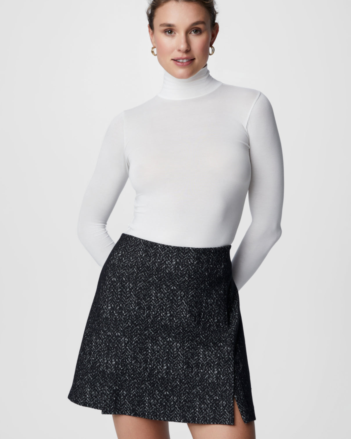 Shorts + Skirts – Spanx